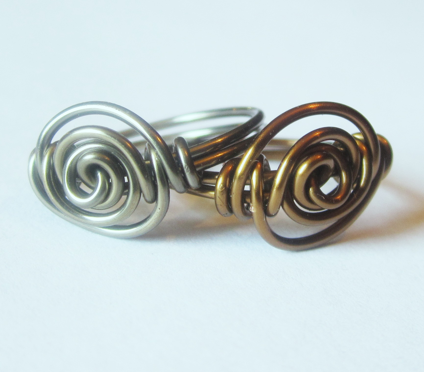 Friendship Ring Set Gunmetal And Antique Brass on Luulla